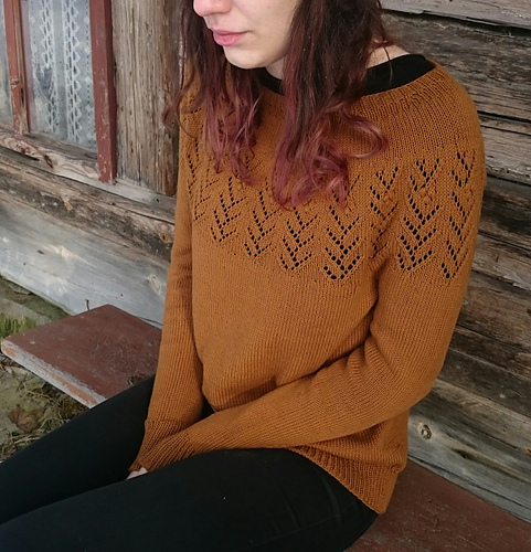 Ravelry: Juniper Berries pattern by SuviKnits