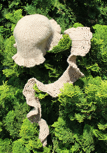 Ravelry: Curly hat pattern by Zsuzsanna Makai
