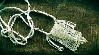 Ravelry: A Simple Amulet Bag pattern by Fatima