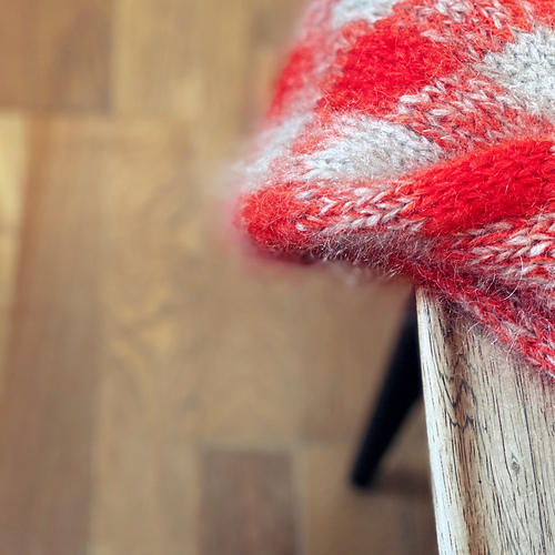 Ravelry: Upbeat Cowl pattern by Rievive