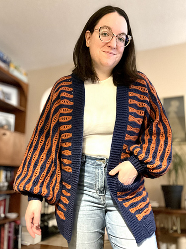 Ravelry: Frosted Waves Cardi pattern by Ana-Maria