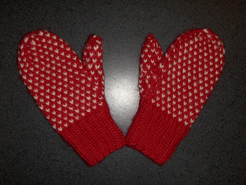 Ravelry: Nordic Mittens pattern by Lion Brand Yarn