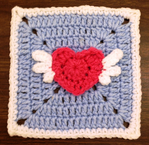 Ravelry: Angel heart granny square pattern by Maz Kwok