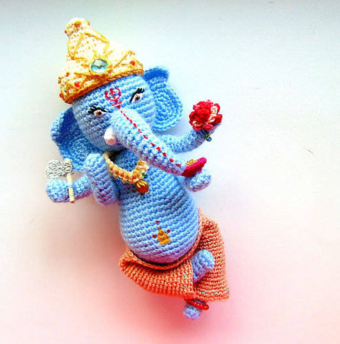 Lord Ganesha. Crochet statue : r/crochet