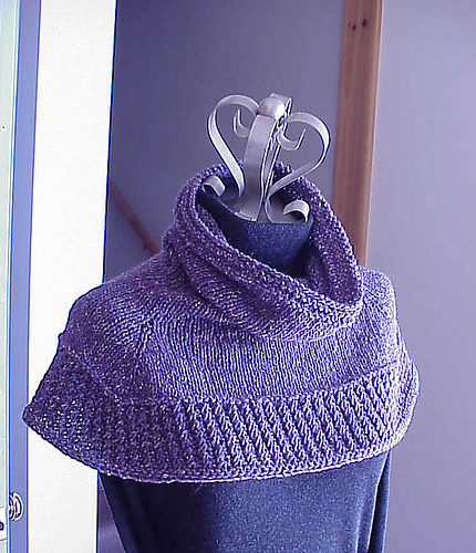 Ravelry: Soft Shoulder Cowl / Shawl pattern by Kris Basta - Kriskrafter ...