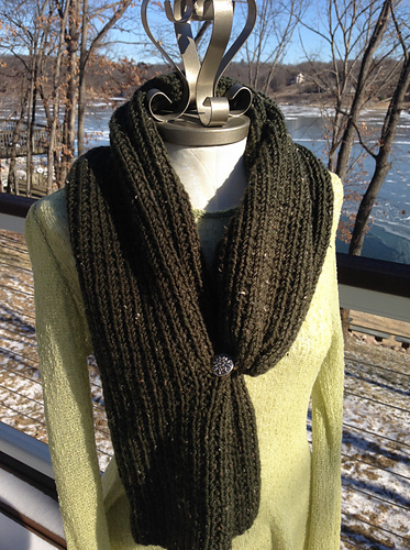 Ravelry: Clipper Scarf pattern by Kris Basta - Kriskrafter, LLC