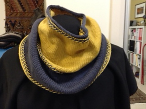 Ravelry: Baltic Braid Cowl pattern by Lisa Ellis