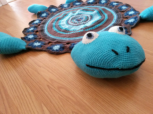 Ravelry: Sea Turtle Rug pattern by Sonea Delvon