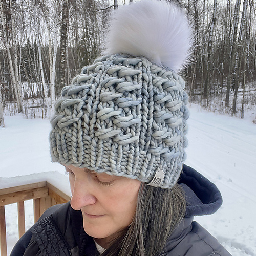 Ravelry: Alexa Beanie pattern by Kristel Nieves