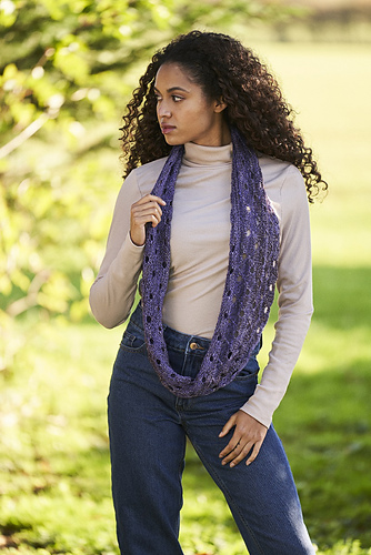 Ravelry: Diamond Dreams Cowl - Double Loop pattern by Susan Ashcroft