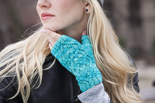 Ravelry: Aria pattern by Nadia Elgawarsha