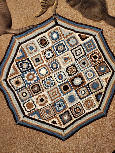 Ravelry: Octa'ghan pattern by Julie Yeager