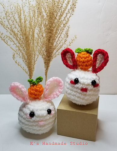 Ravelry: Baby Kagami Mochi Rabbit pattern by Kelsey Lee