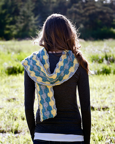 Ravelry: Running Wheels Scarf pattern by Katy Petersen