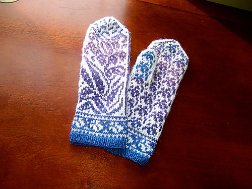 Ravelry: The Stone Flower pattern by Natalia Moreva