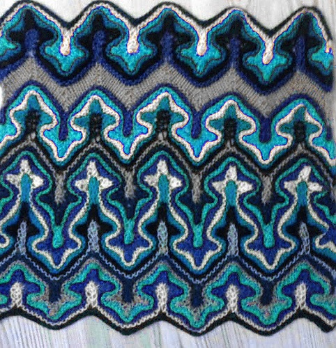 Ravelry: Koch Fractal pattern by Natalia Moreva