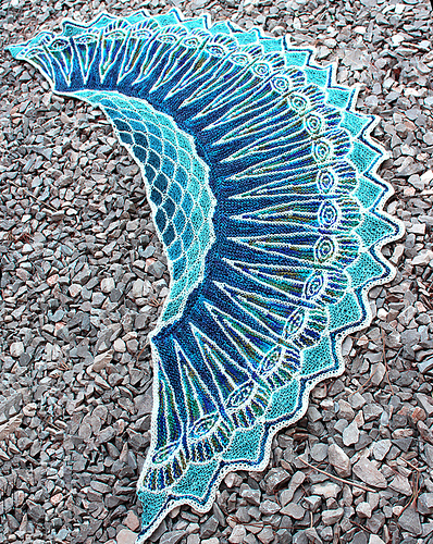 Ravelry: Royal Peacock pattern by Natalia Moreva