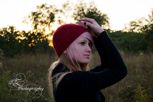 Ravelry: I Predict A Riot pattern by Kelly Menzies