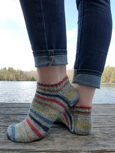 Ravelry: Ankle Biter Socks pattern by Ladybug Laboratory