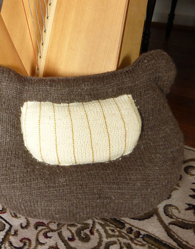 Ravelry: Lyre, Lyre pattern by Caroline Steinford