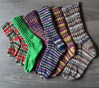 Ravelry: Kith and Kin pattern by Abigail Collins