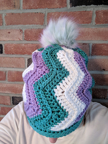 Ravelry: Slouchy Chevrons pattern by LAF Out Loud Designs