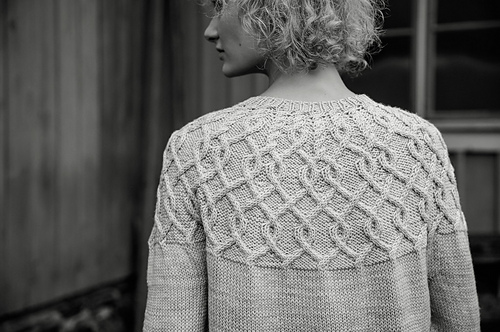 Ravelry: Sirona pattern by Meiju Kallio