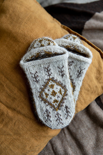 Ravelry: Spadok pattern by Anna Radchenko