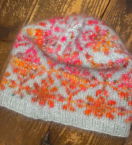 Ravelry: Love in a Mist Hat pattern by Elenor Mortensen