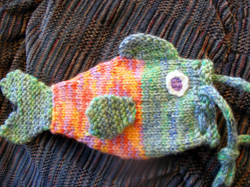 Ravelry: Fish Purse pattern by Lisa White