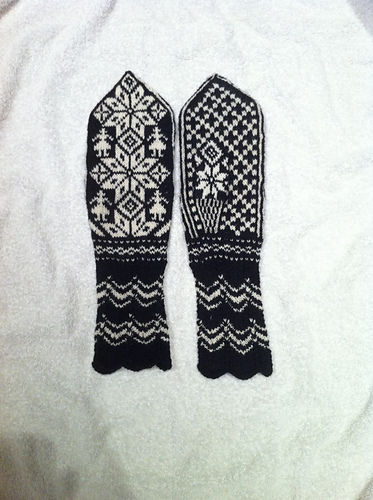 Ravelry: Mitten from Selbu pattern by Annichen Sibbern Bohn