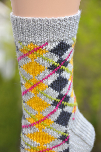 Ravelry: Simply Argyle Socks pattern by Anne Berk