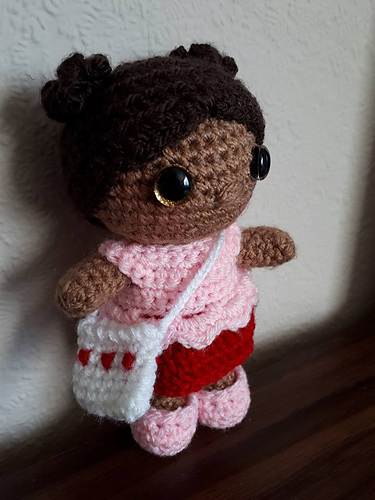 Ravelry: Little Weebee - Mix & Match Valentine's Outfits pattern by ...