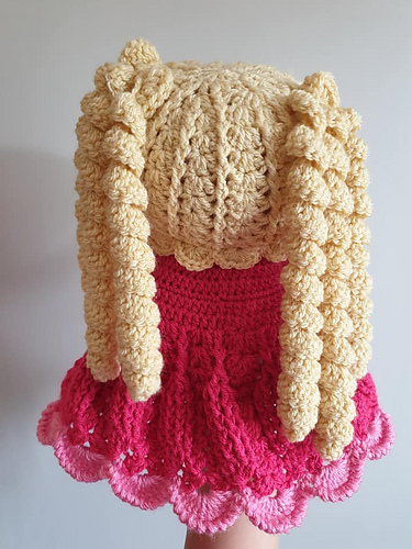 Ravelry: Weebee Hand Puppet - Buttercup Girl Doll pattern by Laura Tegg