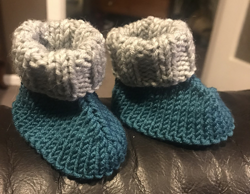 Ravelry: Baby Hug Boots pattern by marianna mel