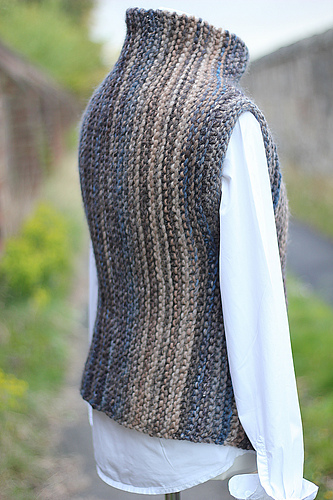 Ravelry: Inca wrap pattern by Laurimuks patterns