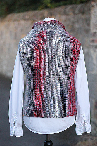 Ravelry: Red velvet wrap pattern by Laurimuks patterns
