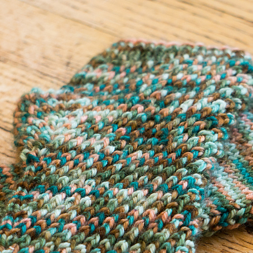 Ravelry: Dia Fingerless Mitts pattern by Heather Neufeld