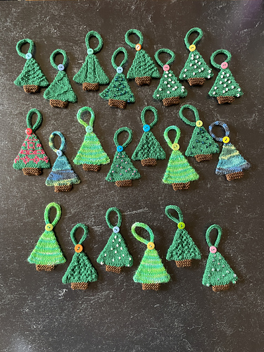 Ravelry: Tinier Trees pattern by Kathie Popadin