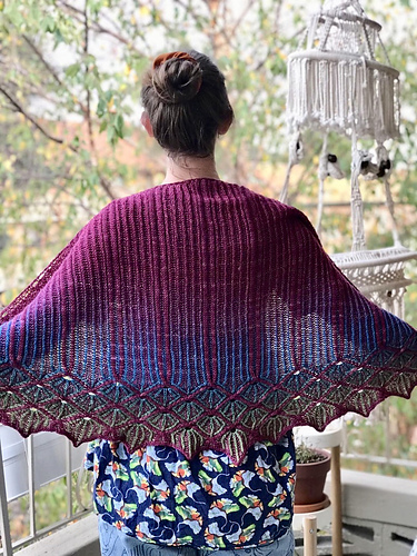 Ravelry: Gothic Arches Shawl pattern by Leela Frankcombe