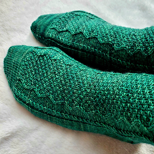 Ravelry: Mossy Walk Socks pattern by Alex Parker Mooney