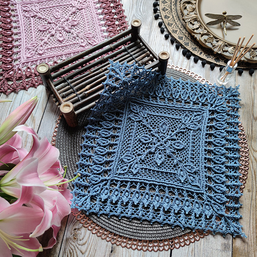 Ravelry: Michelle pattern by Elena Bojkova