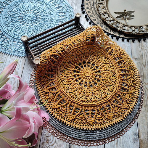 Ravelry: Olivia pattern by Elena Bojkova