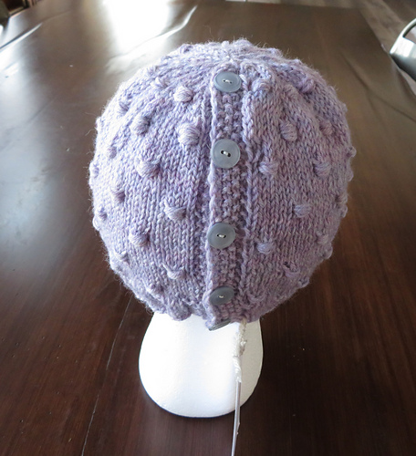 Ravelry: Cobblestone Ponytail Hat pattern by Lena Mathisson