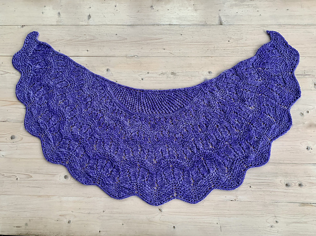 Ravelry: Zia Zinnia pattern by Lena Mathisson