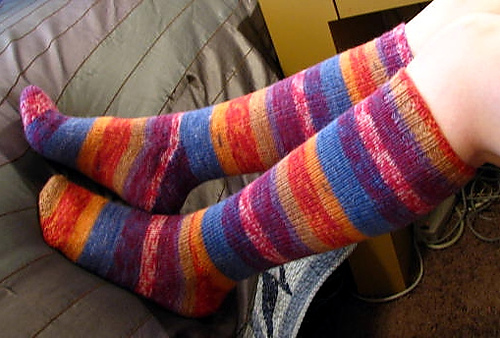Ravelry: Fingering Toe-Up Magic Loop Socks pattern by Liat Gat