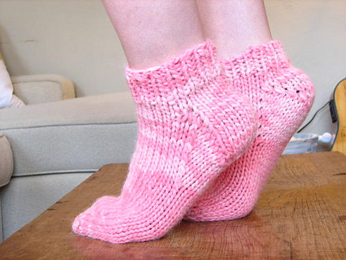 Ravelry: Bulky Toe-Up Socks for Magic Loop pattern by Liat Gat