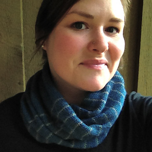 Ravelry: Fillory Cowl pattern by Elizabeth Pedersen