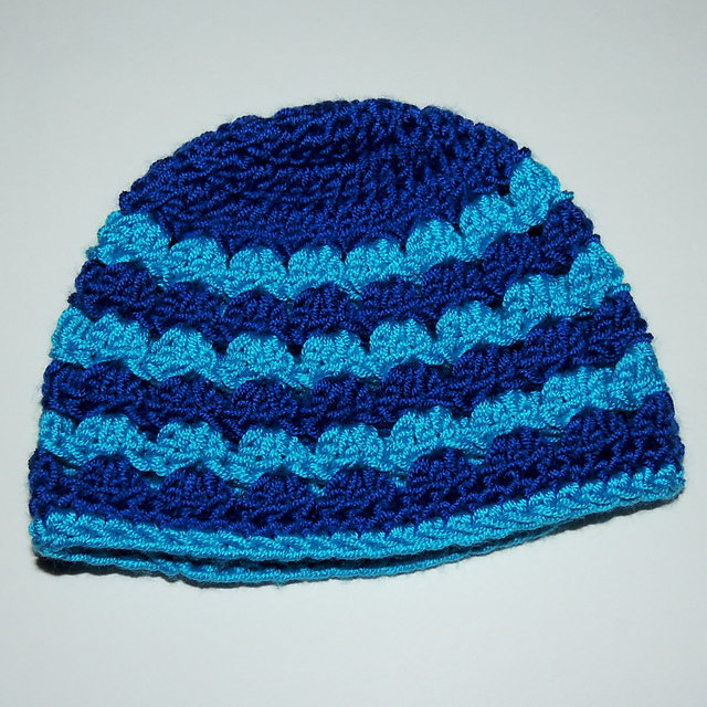 Ravelry: lifeadorned's Shell stitch baby hat