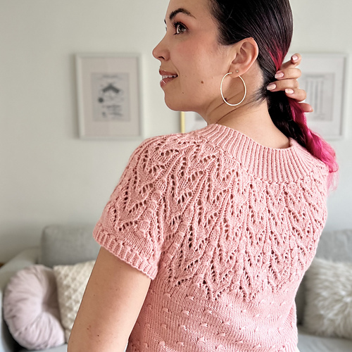 Ravelry: Cuore Tee pattern by Ksenia Naidyon